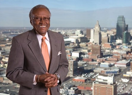 Alvin Brooks - Give SevenDays®