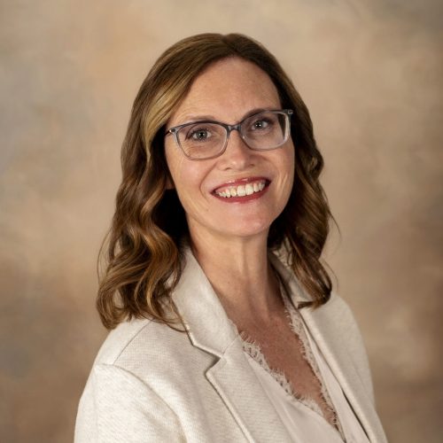 Courtney Boyle Smith - Give SevenDays®